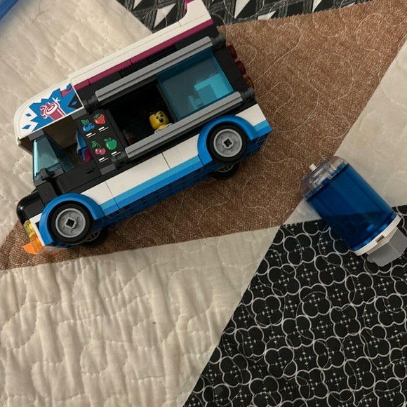 Lego | Toys | Lego Penguin Ice Cream Slushy Truck Built Once No Book ...